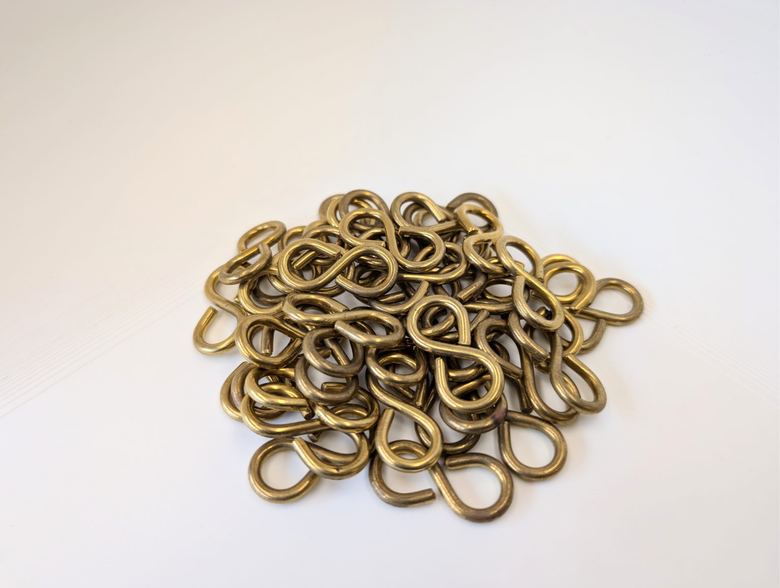 Resources | Larson Hardware Wire Fastener Guides & Tools